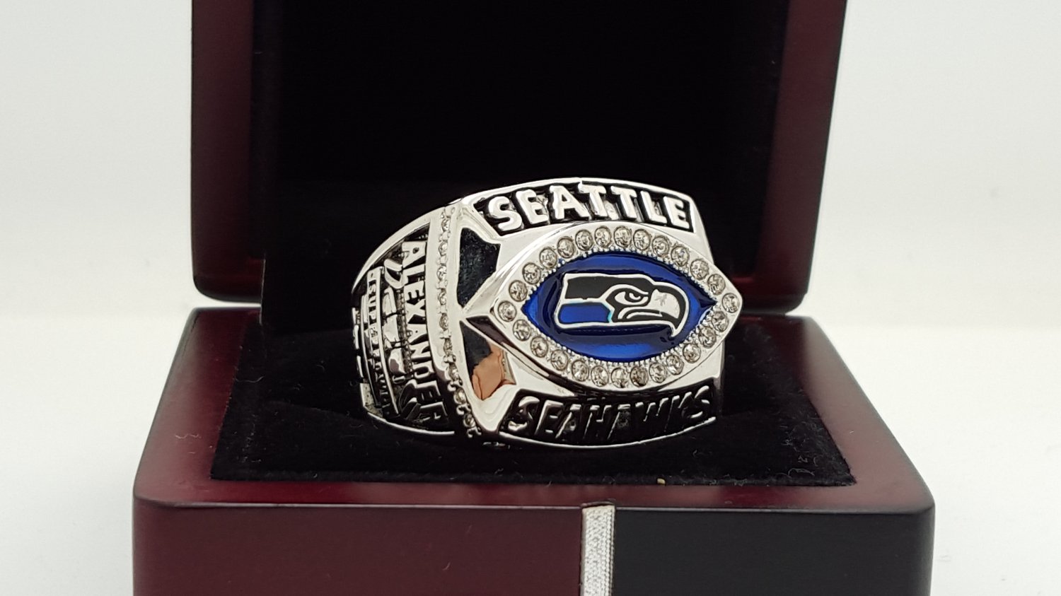2005 Seattle Seahawks NFC super bowl Championship Ring 8-14 Size copper ...