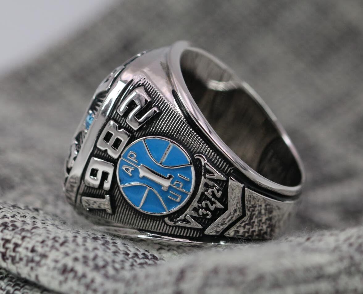 1982 North Carolina Tar Heels basketball National Championship rings 8 ...