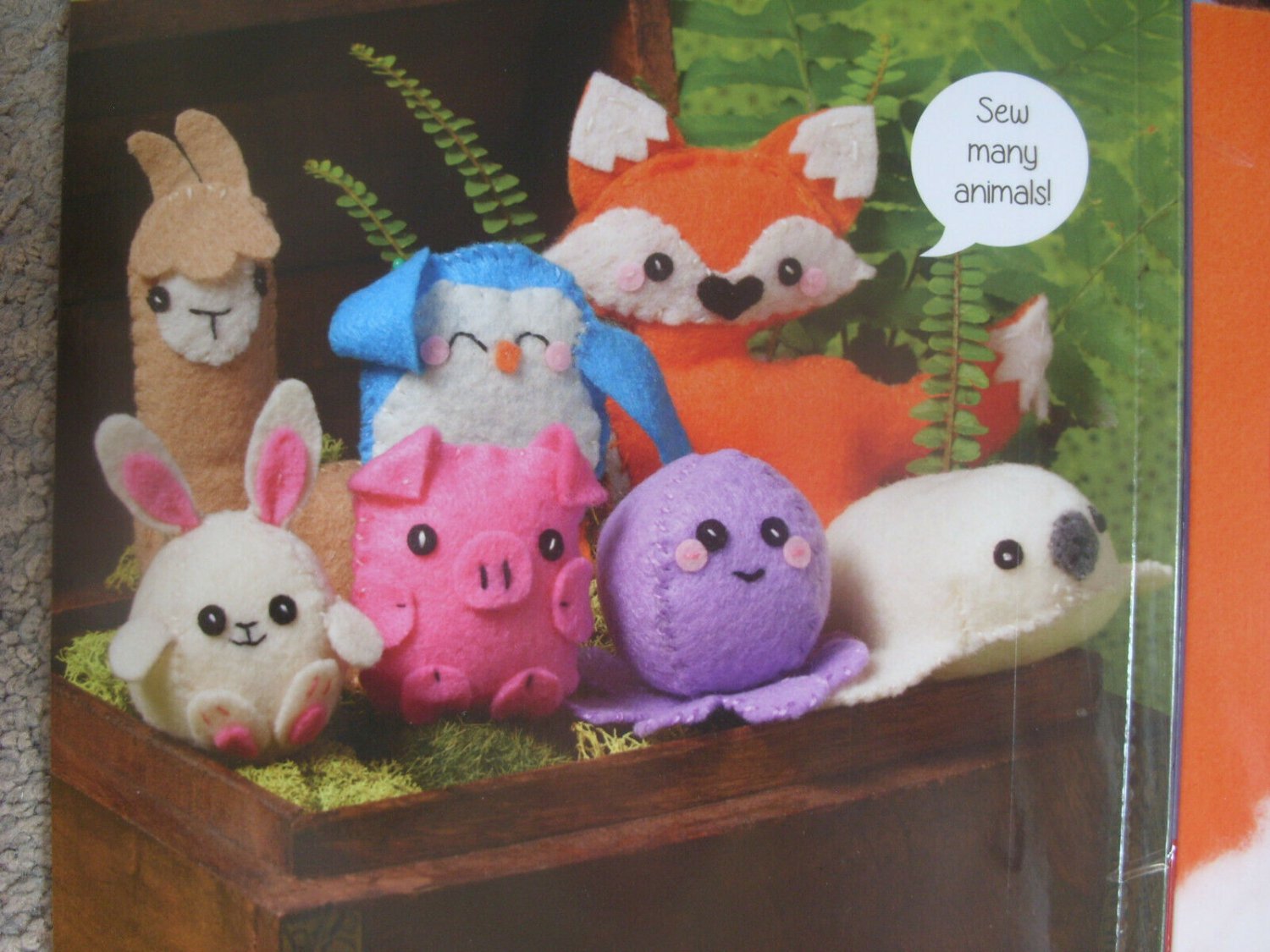 Childrens Klutz Sew Mini Animals Craft Kit animal plushies NEW