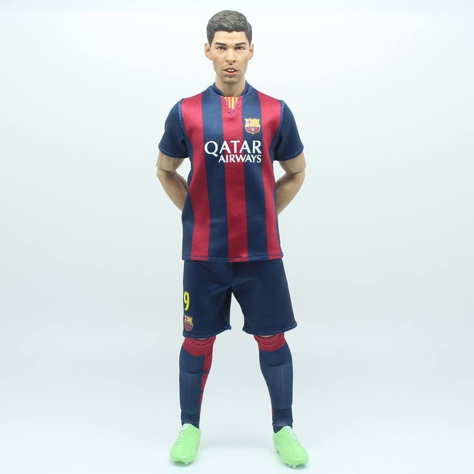 New 12'' Barcelona Luis Suarez Sporting Soccer Action Figure Toy FIFA