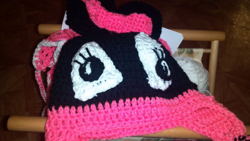 Minnie Mouse Character Hat