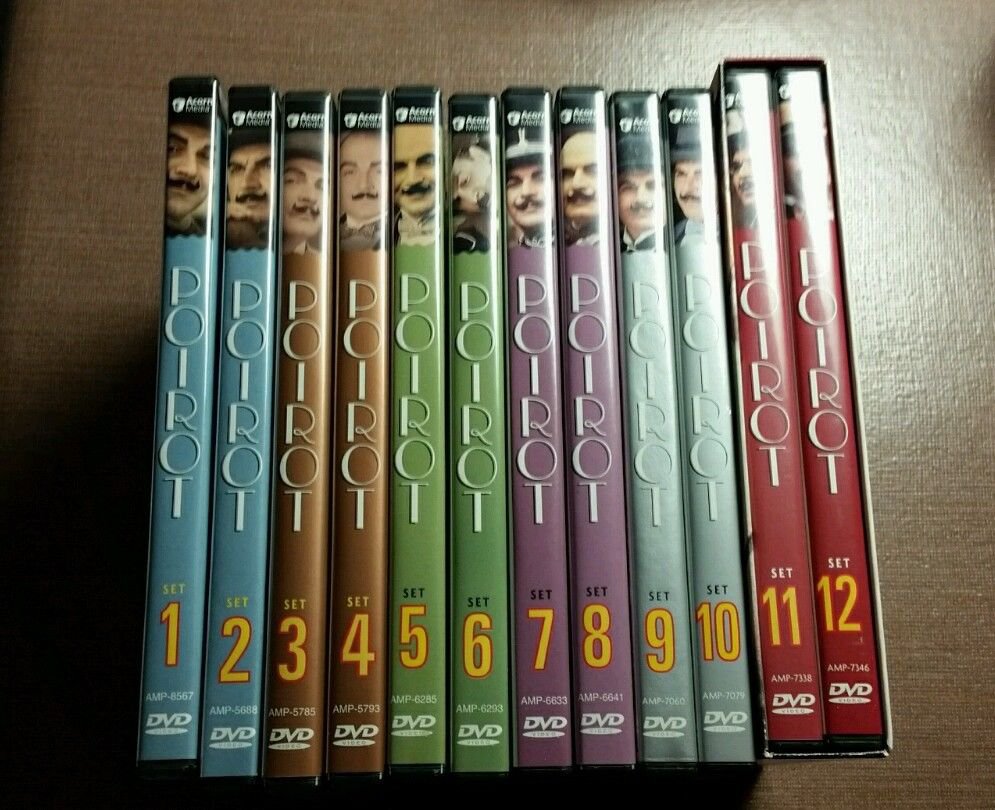Agatha Christie's Poirot: Collector's Set Volumes 1-12 Includes 36 ...