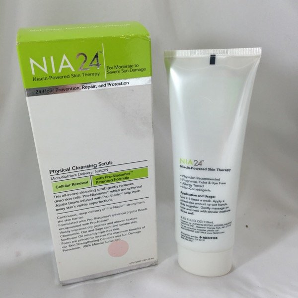 NIA 24 niacin powered skin therapy for sun & age damage