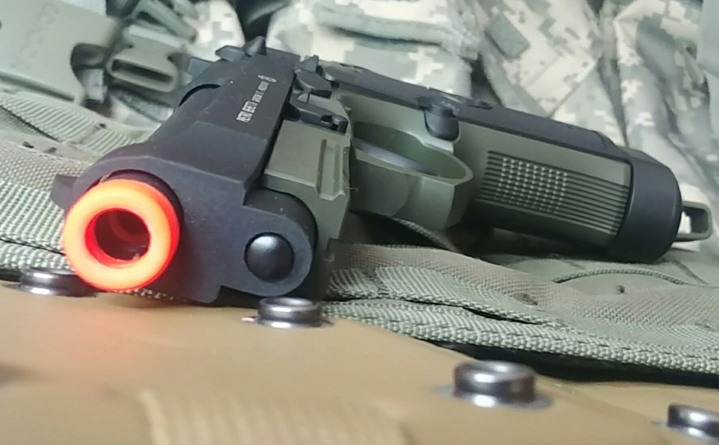 KJW green gas blowback M9 A1 Beretta full metal airsoft full size ...