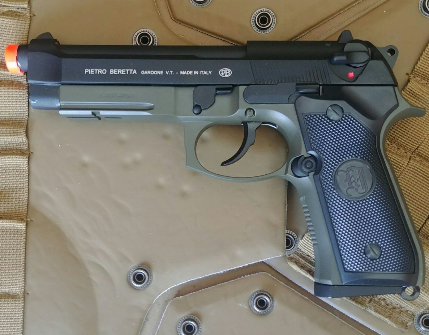 KJW green gas blowback M9 A1 Beretta full metal airsoft full size ...