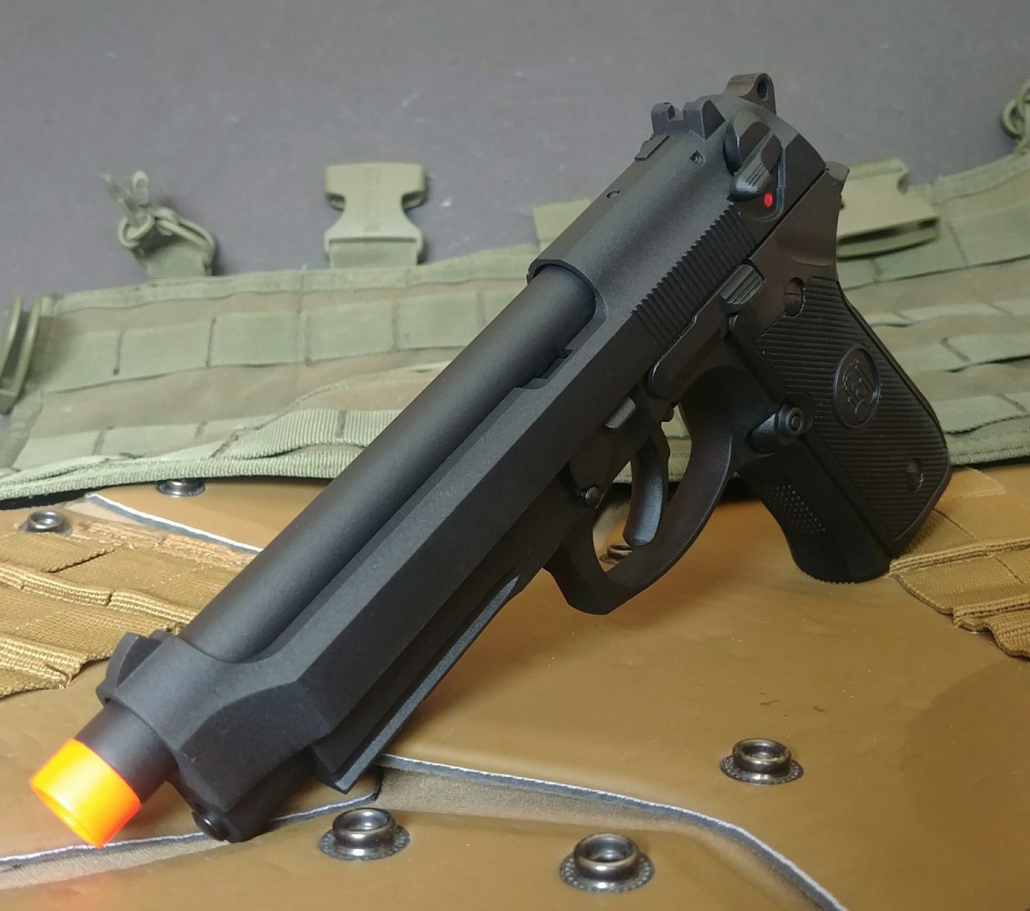 KJW CO2 gas blowback M9 A1 Beretta full metal airsoft full metal gun ...