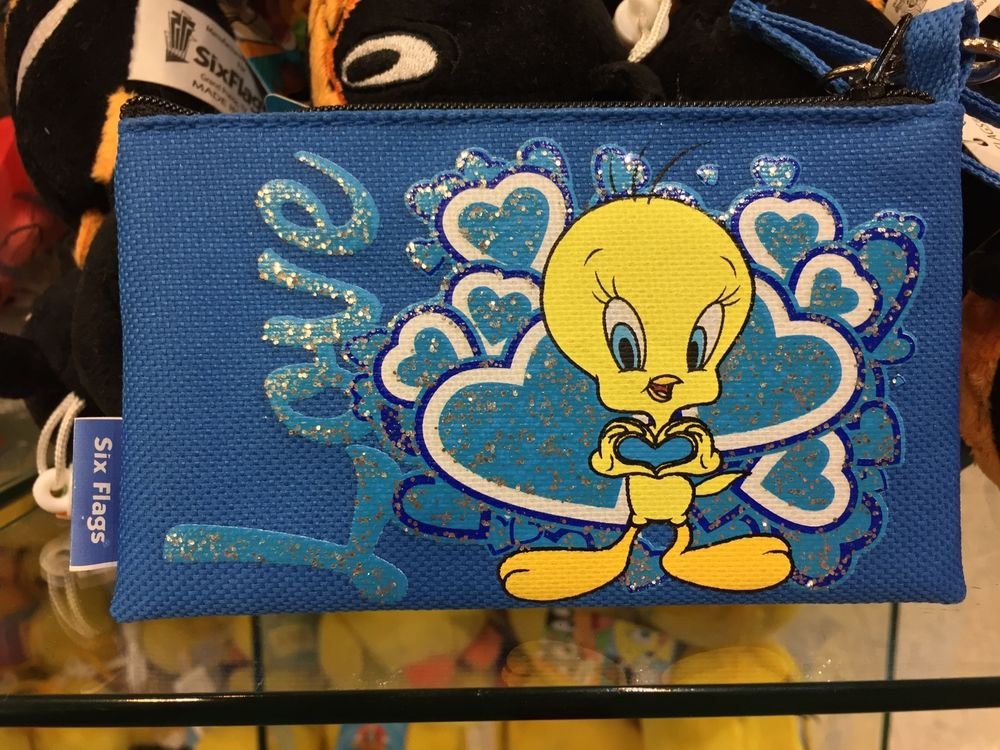 Six Flags Magic Mountain Looney Tunes Tweety Bird Wristlet Wallet New