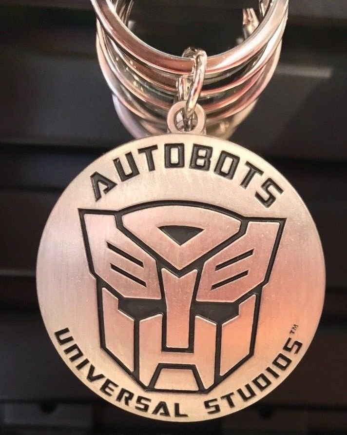 Universal Studios Exclusive Transformers Autobots Metal Keychain New