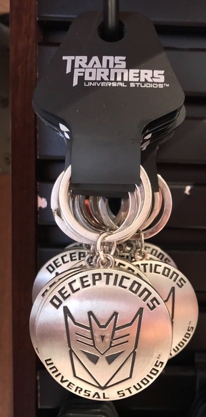 Universal Studios Exclusive Transformers Decepticons Metal Keychain New
