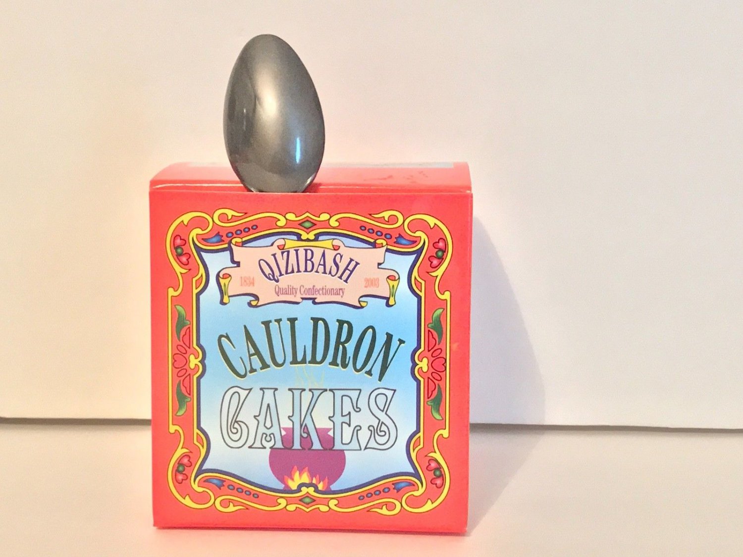 Universal Studios Wizarding World of Harry Potter Honeydukes Cauldron ...