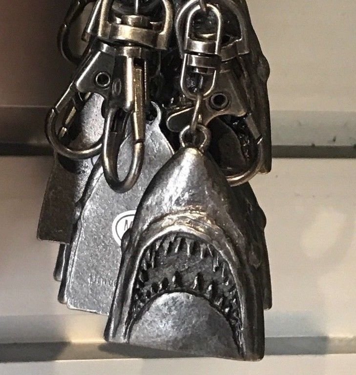Universal Studios Jaws Metal Keychain New