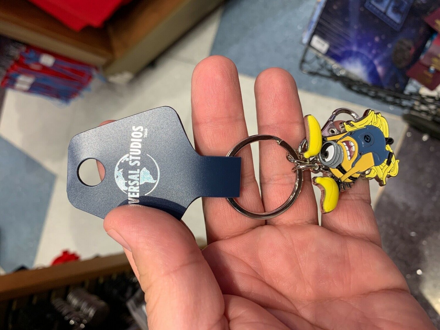 Universal Studios Despicable Me Minion With Banana Figurine Keychain New