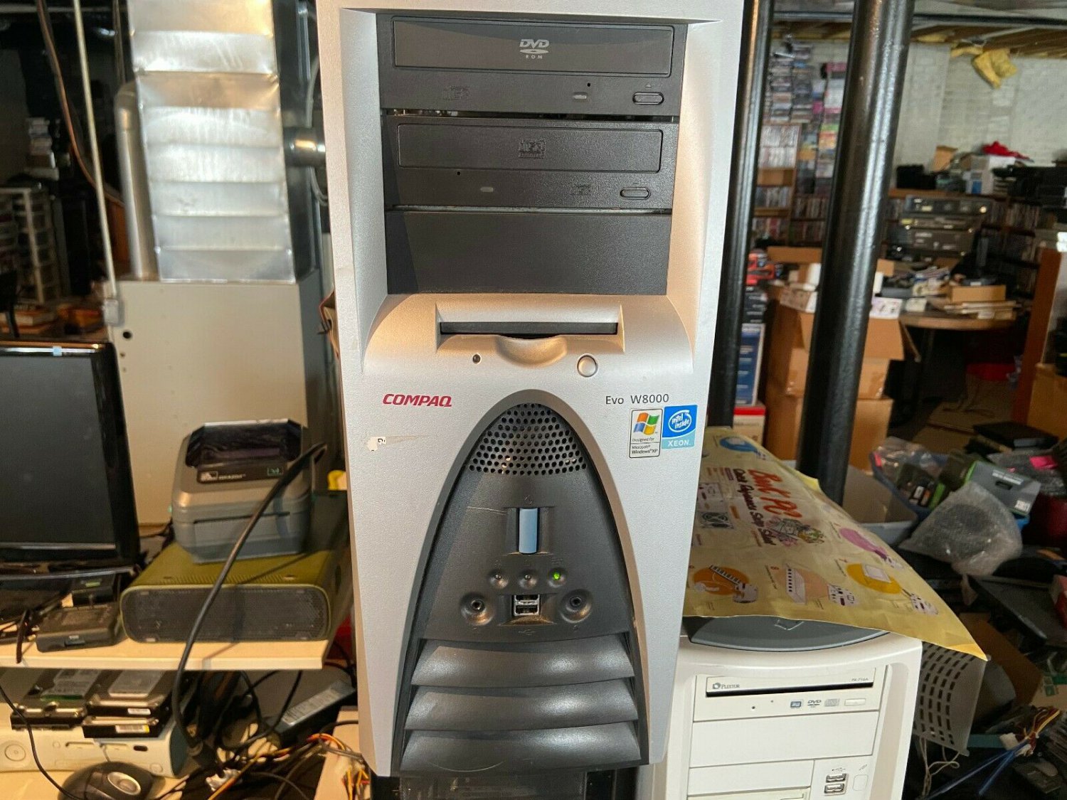 Rare Compaq EVO W8000 Dual Socket 1 Xeon 2.8GHZ CPU 1GB Ram Dual VGA ...