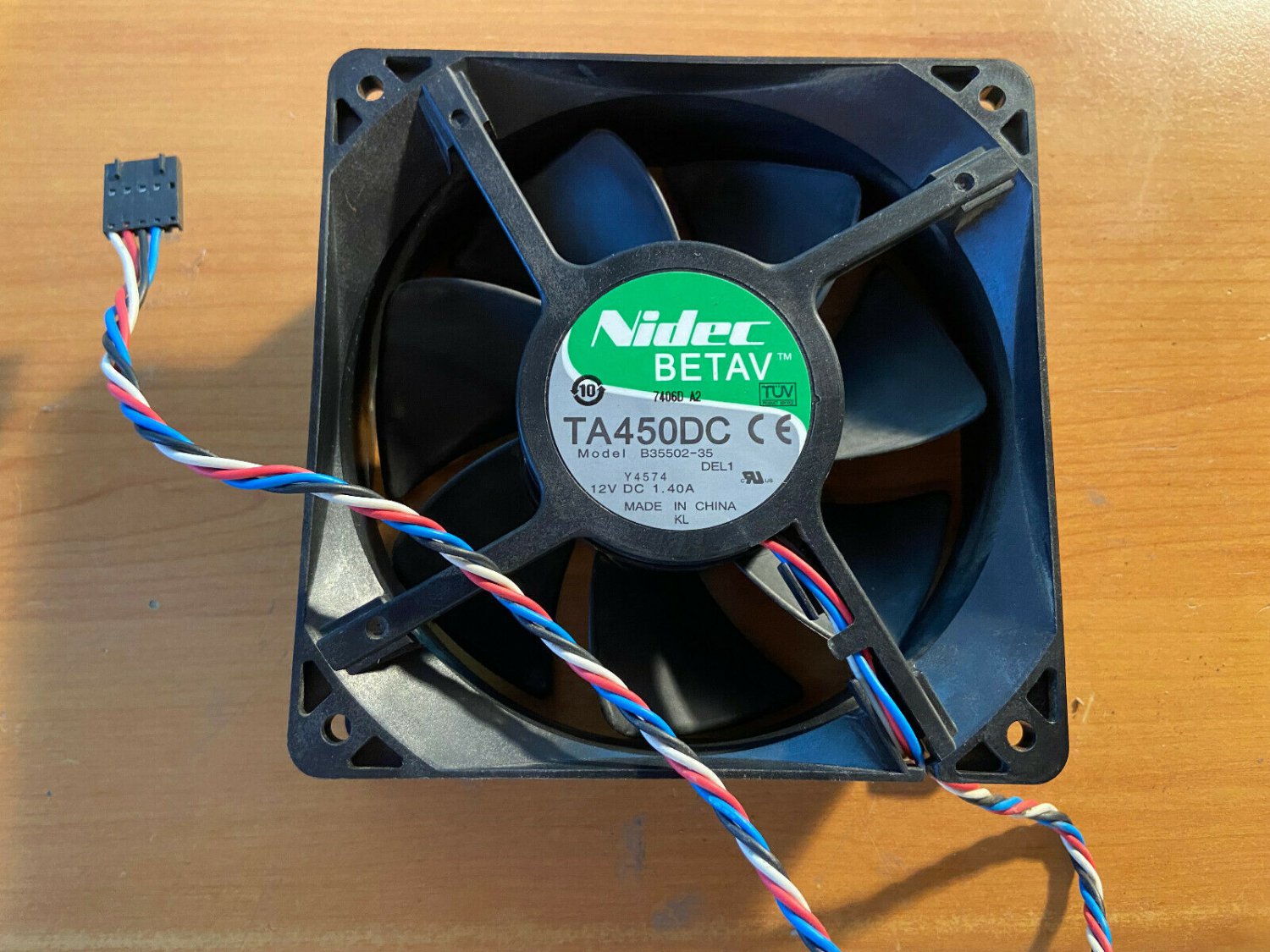 NIDEC BETAV 120mm x 38mm 12v Fans TA450DC Y4574 D8794