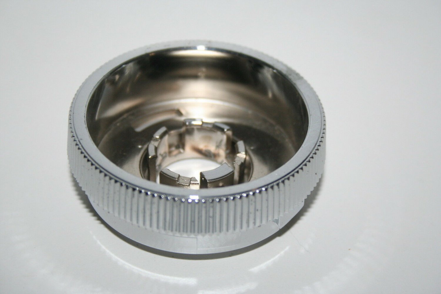 Vintage Sewing Machine Hand Wheel Chrome Finish 2 5/8 Diameter 7/8 ...