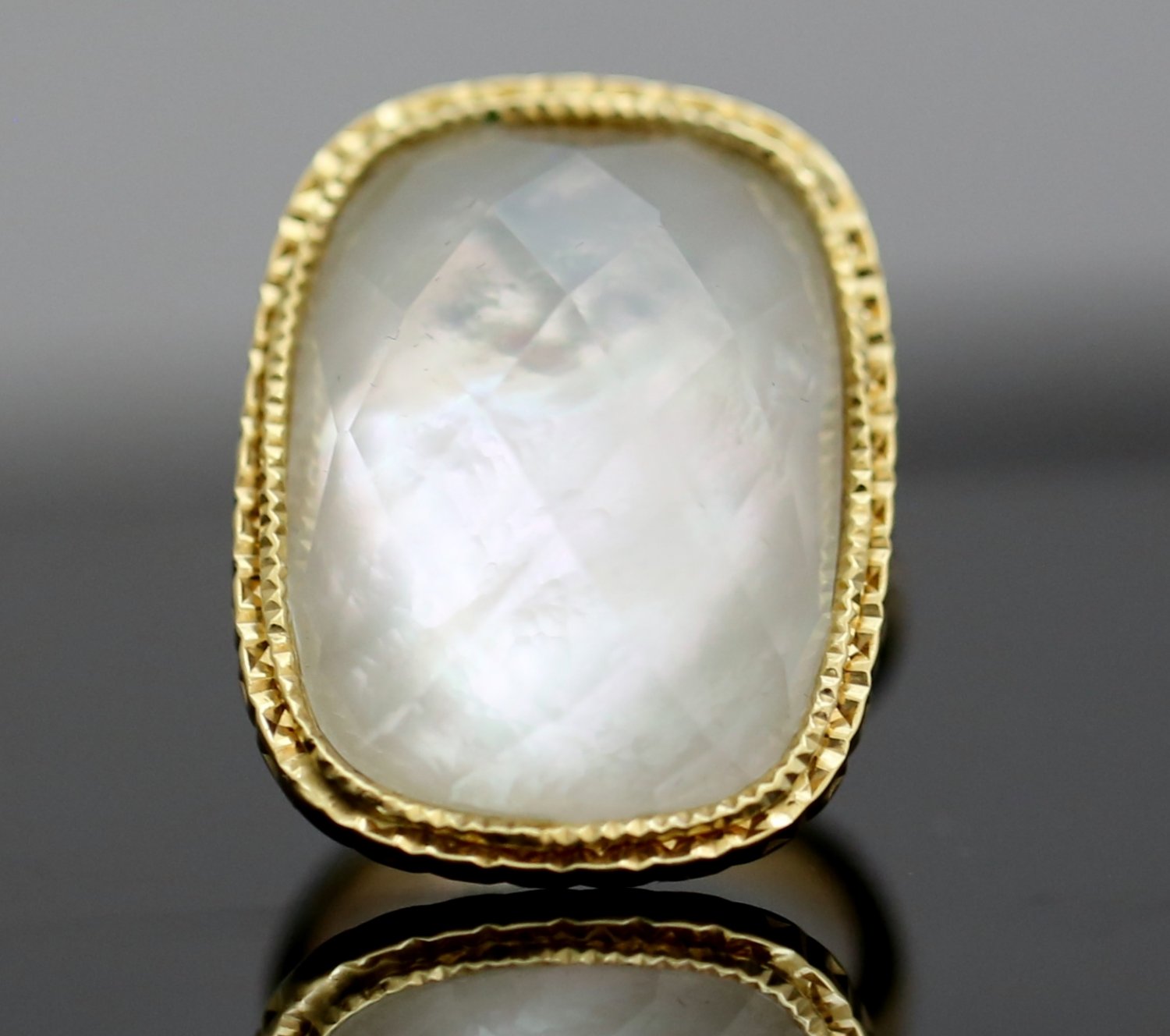 STUNNING HONORA 14K YELLOW GOLD LRG FACETED CUSHION MOTHER OF PEARL ...