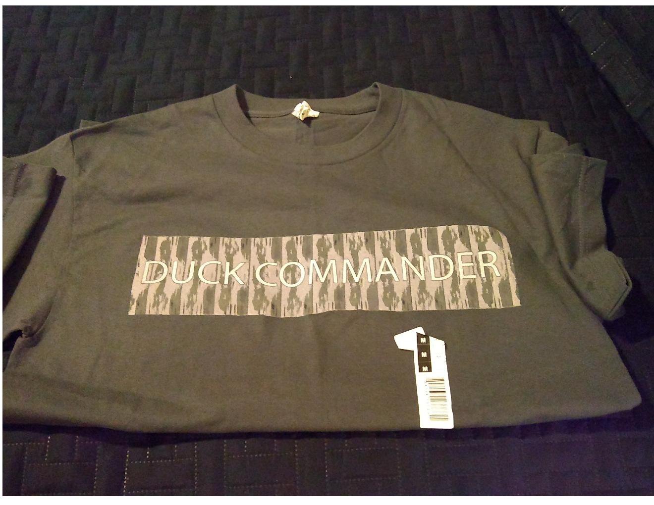 Mens Teens Boys Gray Duck Commander Duck Dynasty Tee T-Shirt Medium NEW