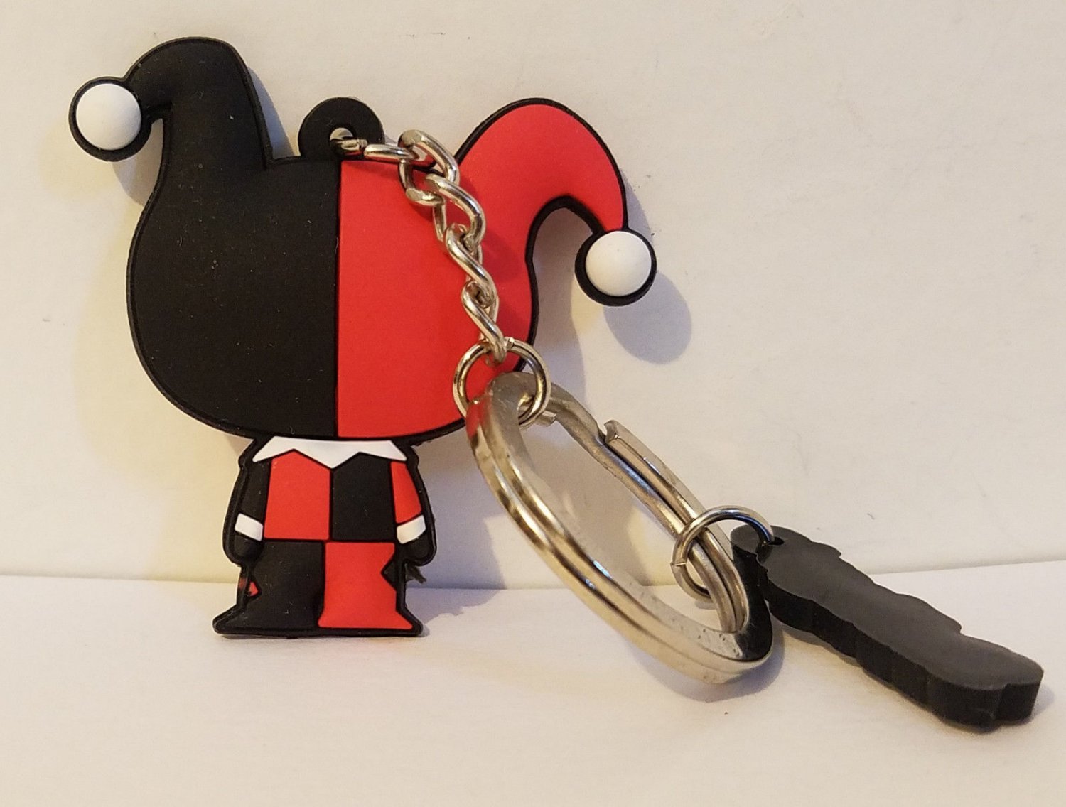 Six Flags Magic Mountain DC Comics Harley Quinn Character Keychain New