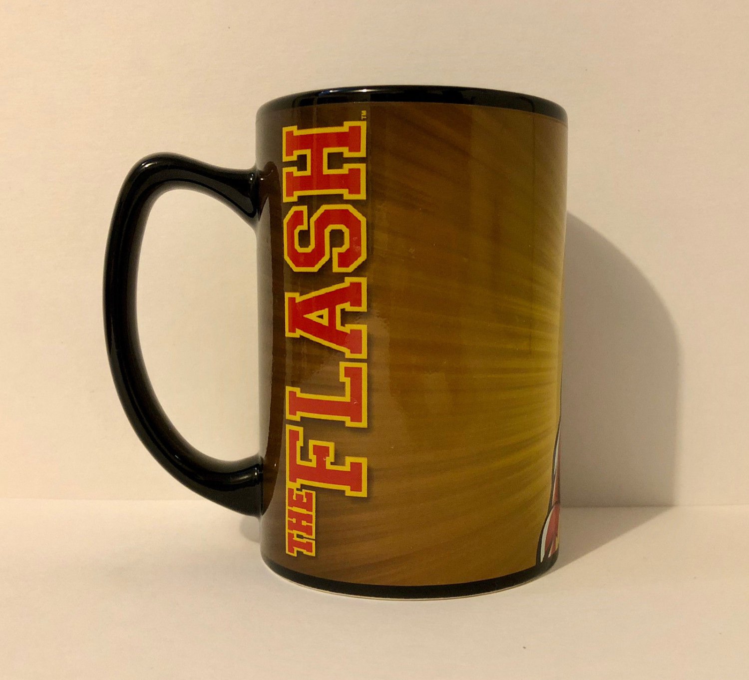 Six Flags Magic Mountain DC Comics The Flash 14oz Slim Mug New