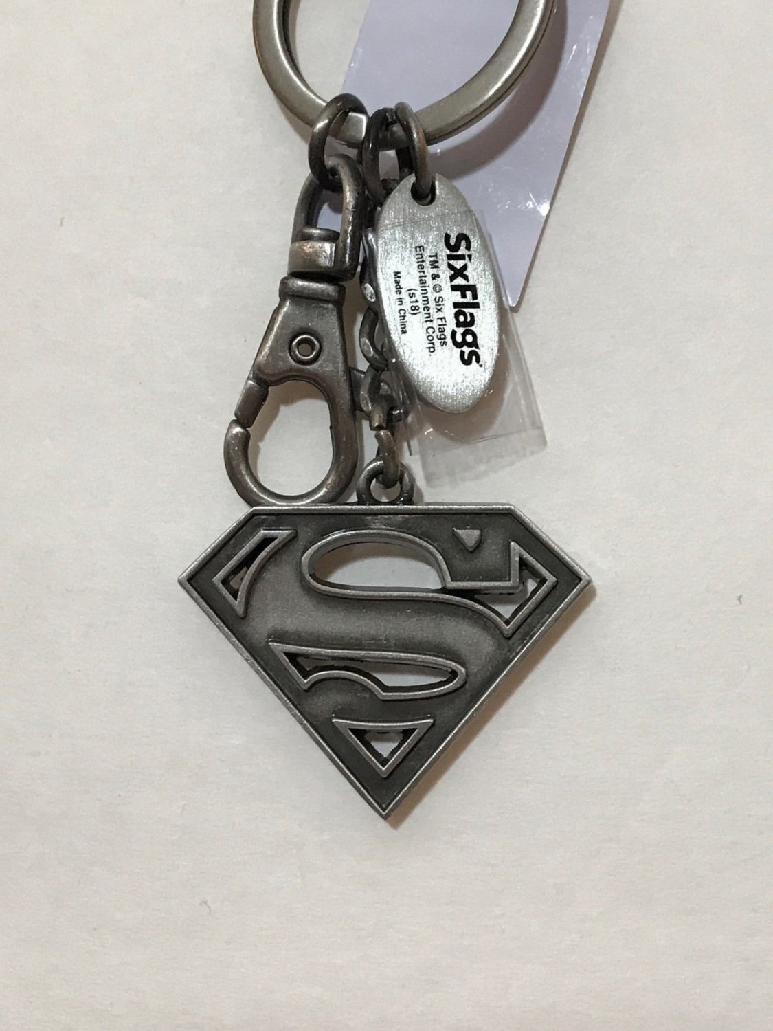 Six Flags Magic Mountain DC Comics Superman Logo Metal Keychain