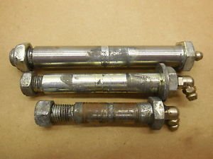 1984 Yamaha IT200 Rear suspension linkage bolts or pins 84 IT 200