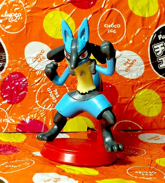 Lucario Pokemon Furuta Choco Egg Mini Figure Sun and Moon
