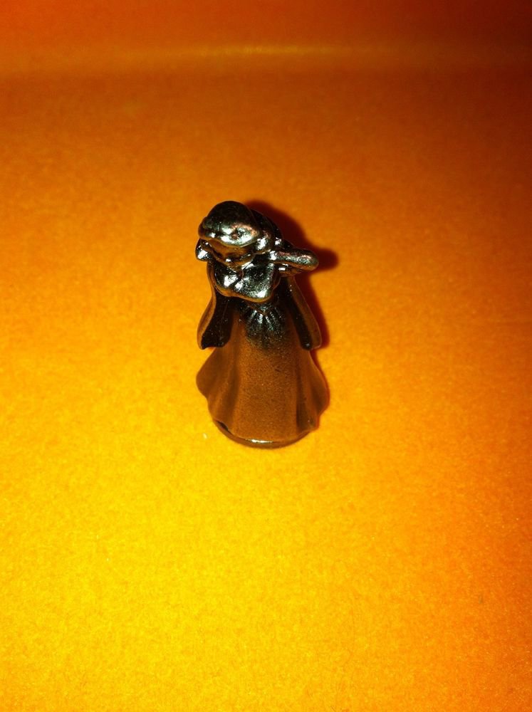 PEWTER DISNEY MINIATURE SNOW WHITE MONOPOLY TOKEN