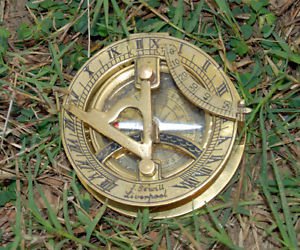 Brass Pocket Sundial Compass w/ Lid ~ Antique Finish ~ Nautical ...