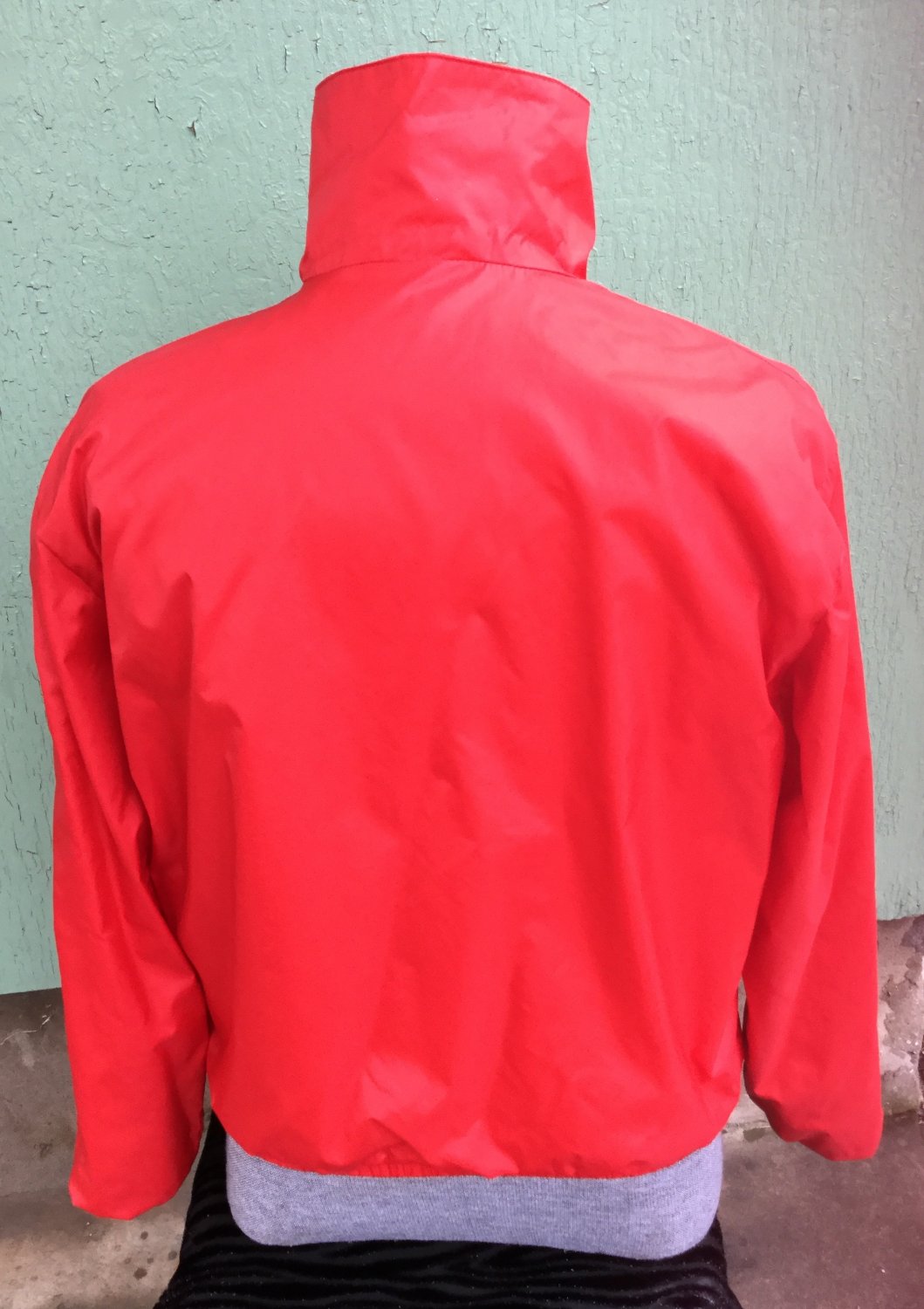 Vintage 70s Men's Red Sporty Blue Stripe Nylon Windbreaker Jacket Sz L