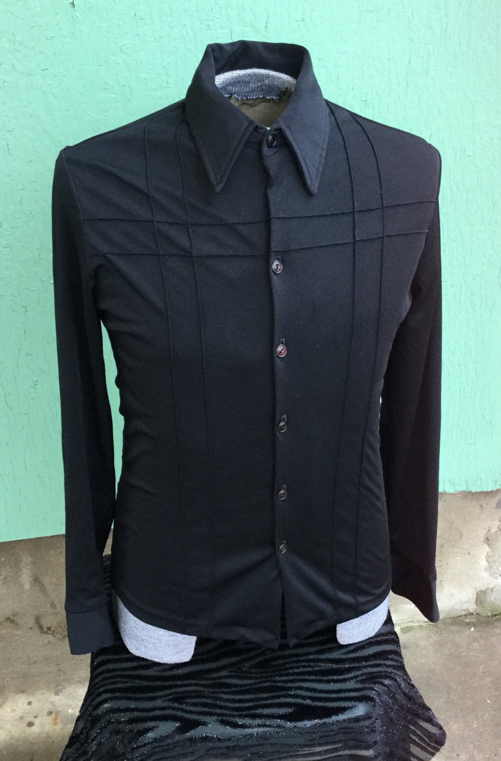 Vintage 70s TRIUMPH OF CALIFORNIA Black Polyester Mens Disco Daddy Shirt M.