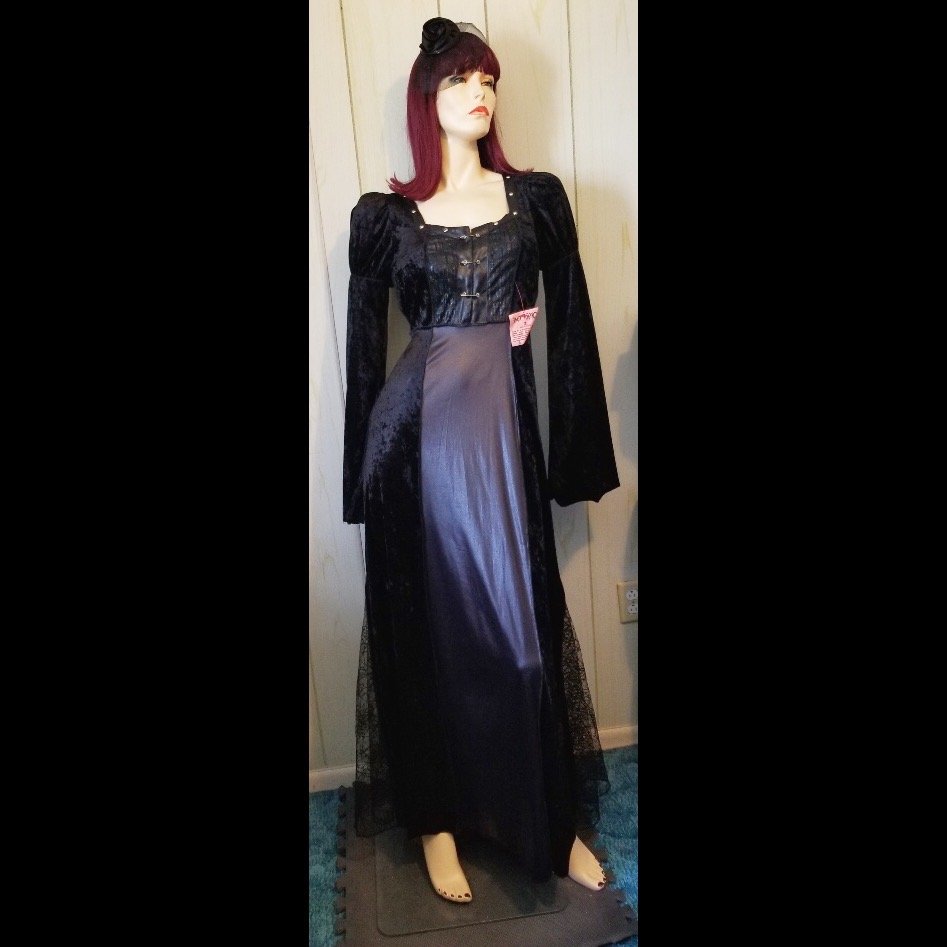 Vintage 90s HOT TOPIC Gothic Black Spider Web Dress! NWT Size M