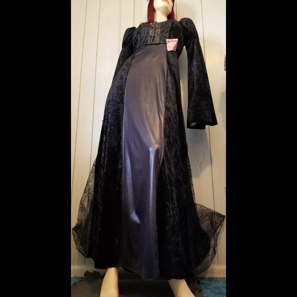Vintage 90s HOT TOPIC Gothic Black Spider Web Dress! NWT Size M