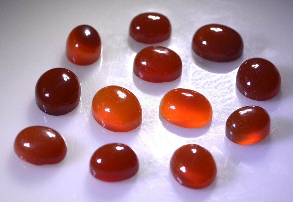 Red onyx loose Stone 1 Pieces 10 x 12 mm Oval Red cabochon Gemstone