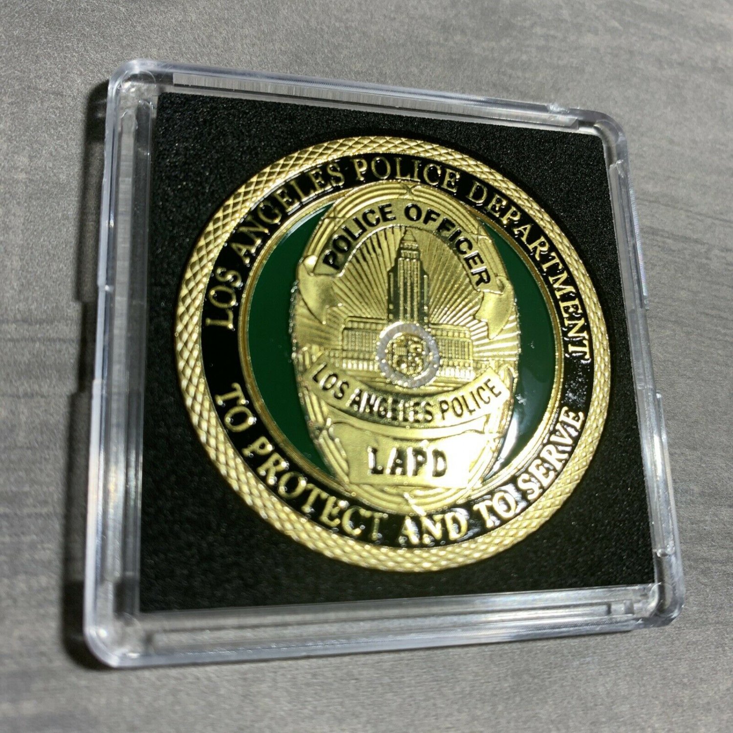 LOS ANGELES LAPD POLICE GOLD FINISH DEPARTMENT Challenge Coin 40mm w CASE!