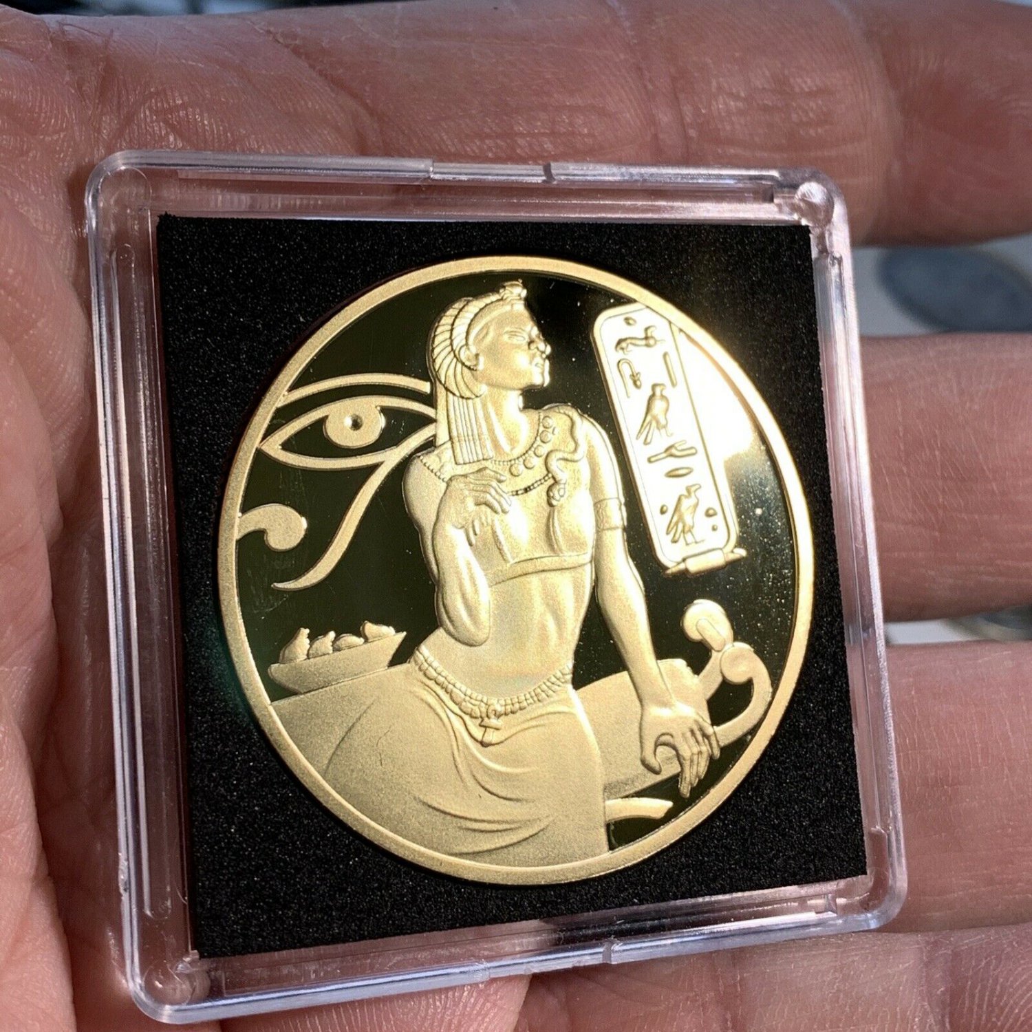 Cleopatra Challenge Coin Queen of Ptolemaic Kingdom of Egypt Gold ...