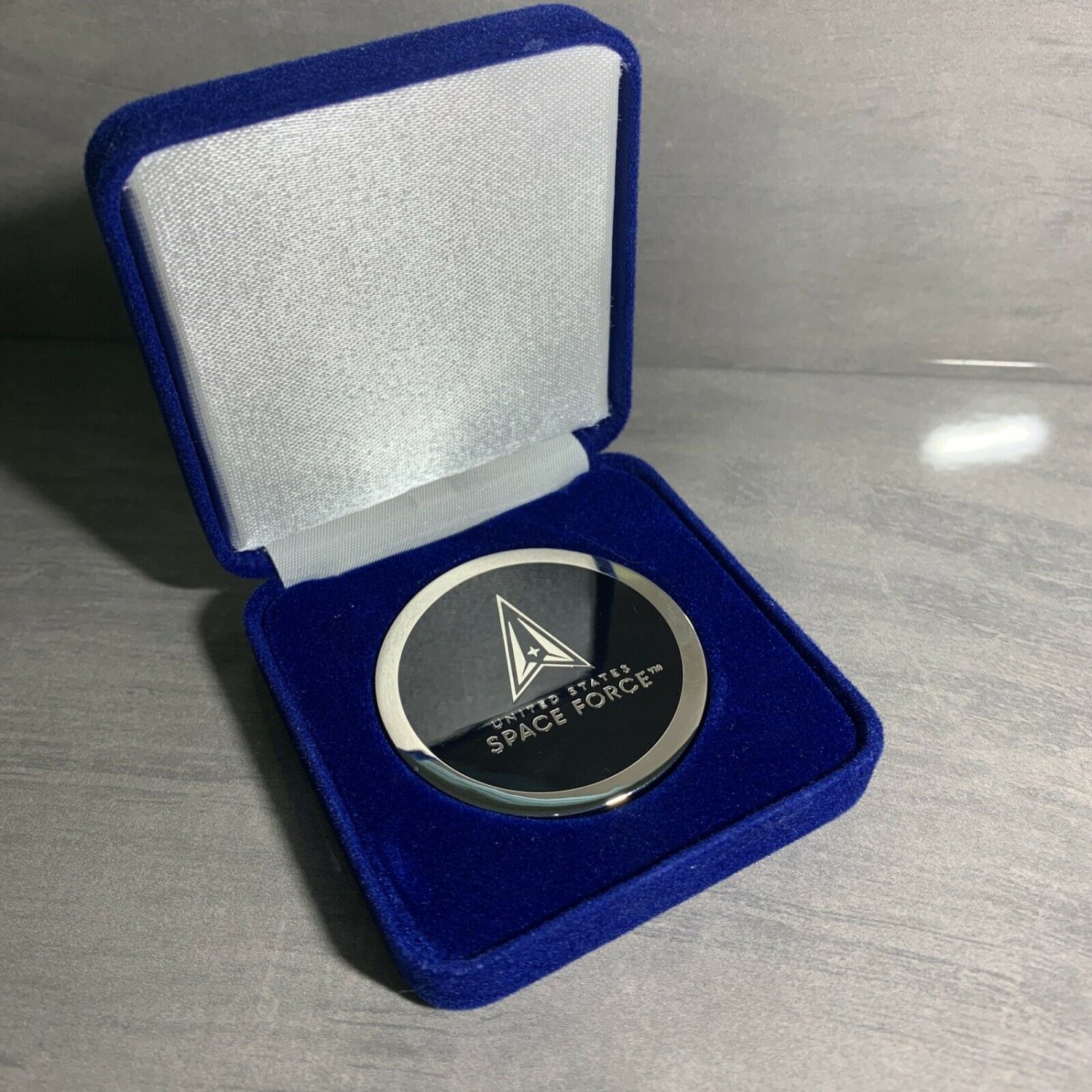 U.S. SPACE FORCE Challenge Coin USAF Buckley Garrison Command w Box