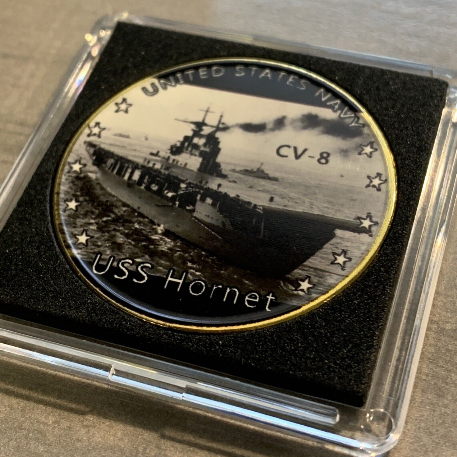US Navy CHALLENGE COIN- WW2 -USS HORNET CV-8 Aircraft Carrier w/Case