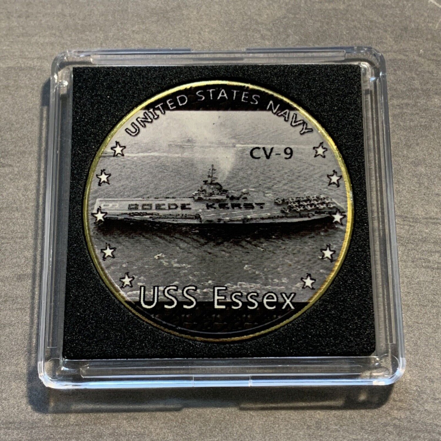 US Navy CHALLENGE COIN- WW2 -USS ESSEX CV-9 Aircraft Carrier w/Case