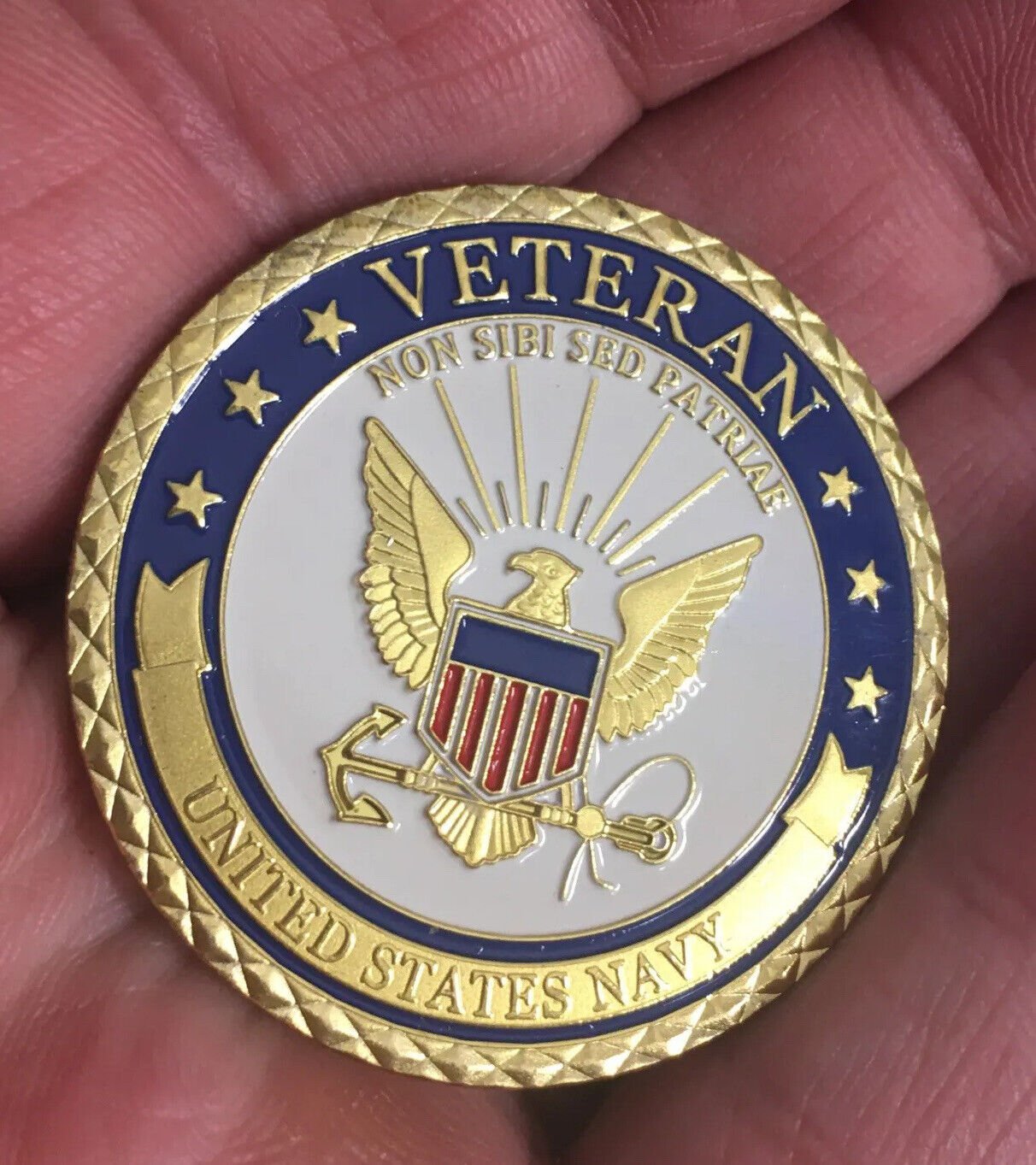 US NAVY Veteran Challenge Coin-Courage-Honor-Commitment USN New With Case!