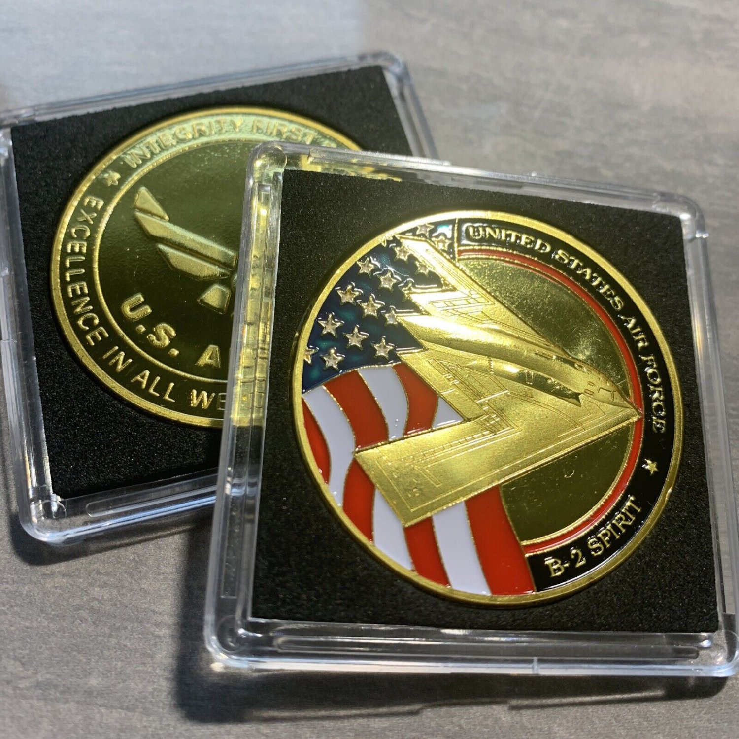 B-2 Spirit Stealth Bomber Challenge Coin United States AIR FORCE USAF w ...