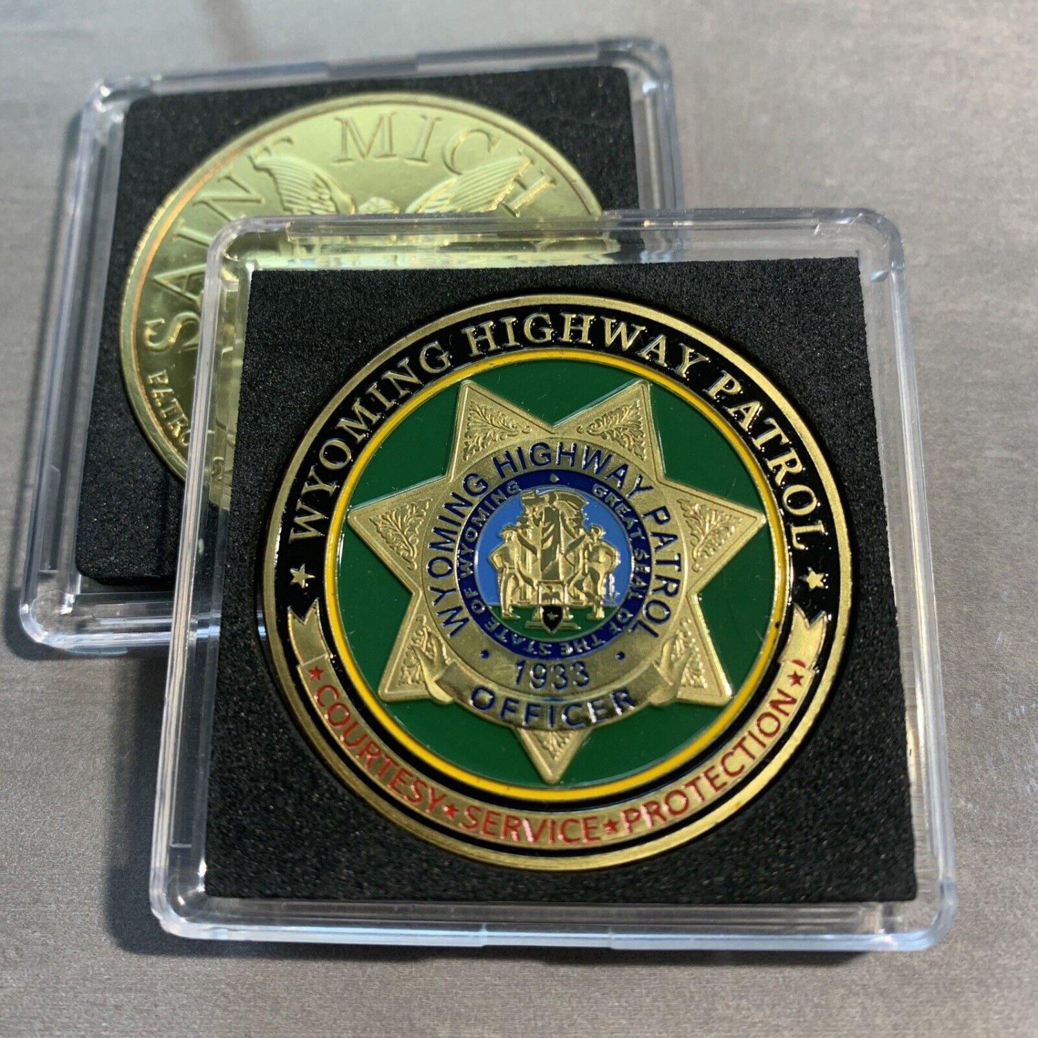 WYOMING HIGHWAY PATROL "WHP" Challenge Coin 40mm w/Case (D)