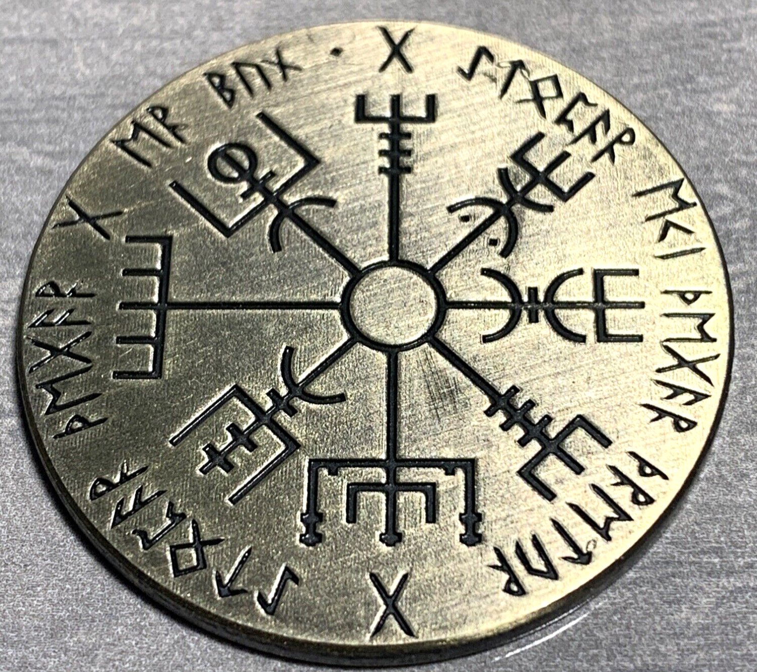 Norse Viking Rune Vegvisir Compass Challenge Coin SPECIAL OFFER!