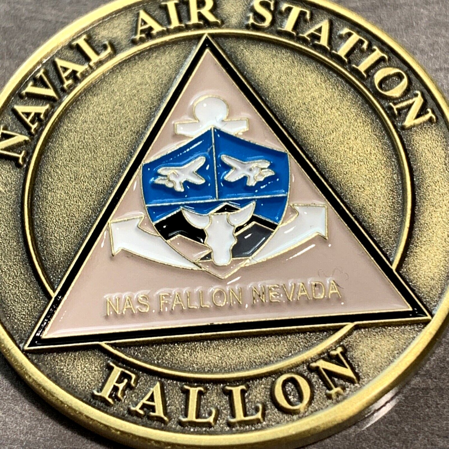 TOP GUN US Navy CHALLENGE COIN-NAS FALLON Nevada Fighter Weapons School ...