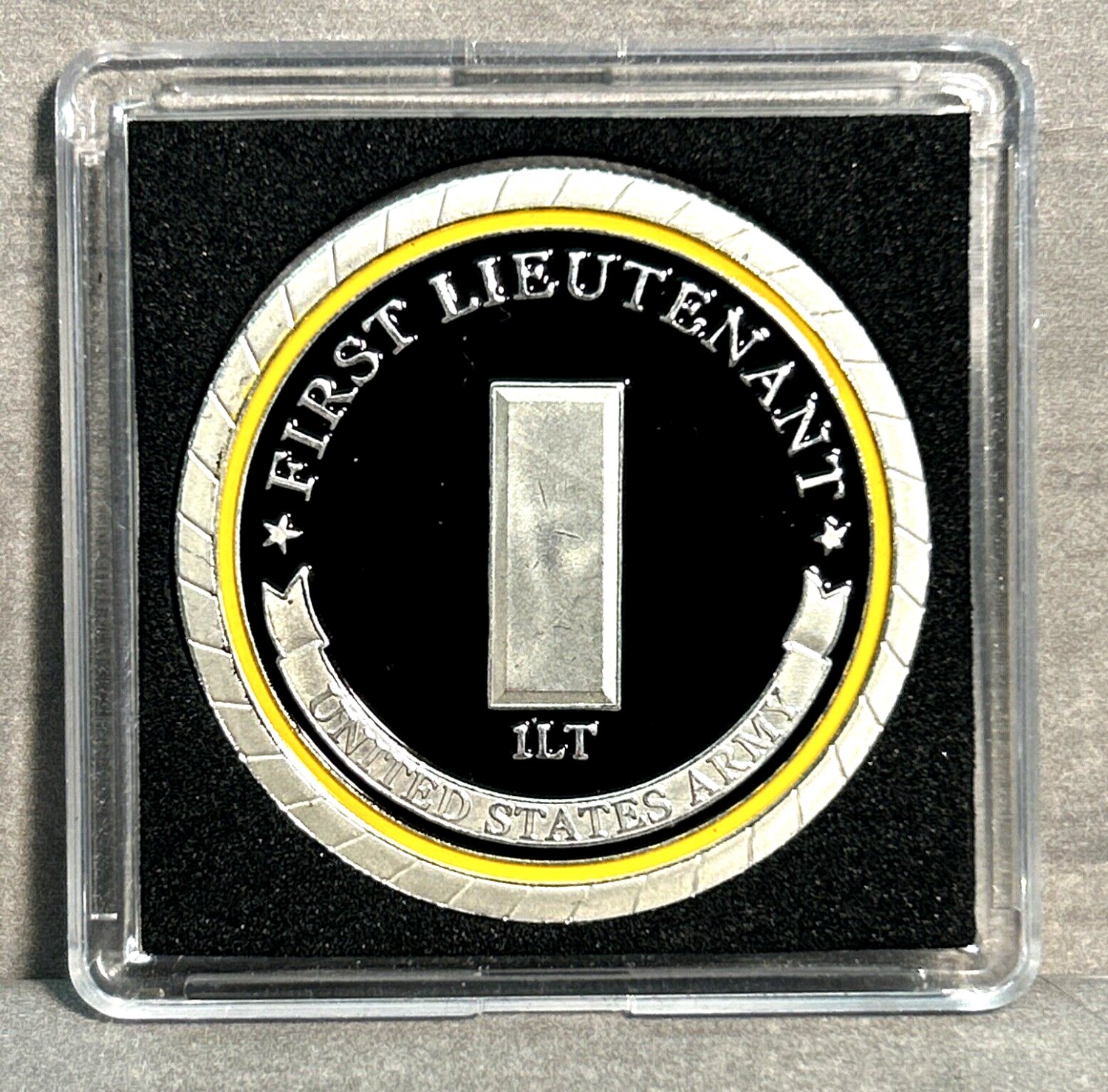 US ARMY 1ST LIEUTENANT Challenge Coin with case-SHIPS WITIN 24 HRS!