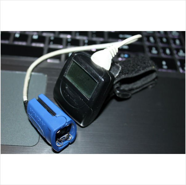 NONIN 3100 Wristox FINGERTIP WRIST Pulse Oximeter Used / Clean