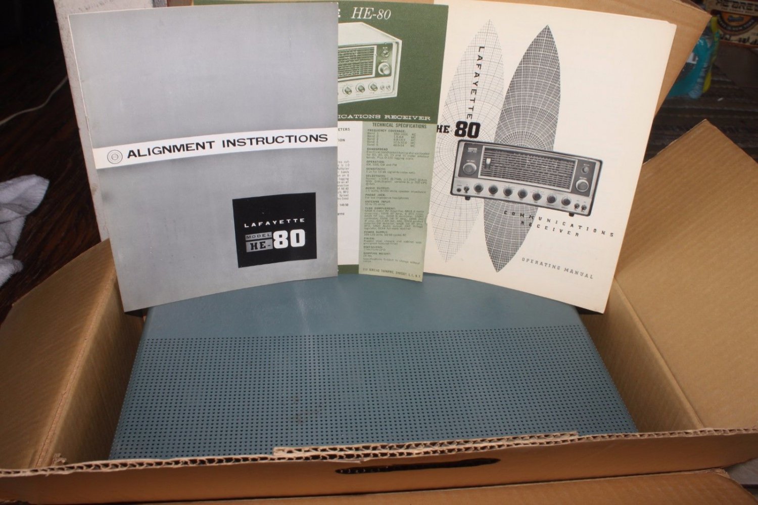 Lafayette HE-80 shortwave radio -Excellent Boxed Condition- Powers On ...