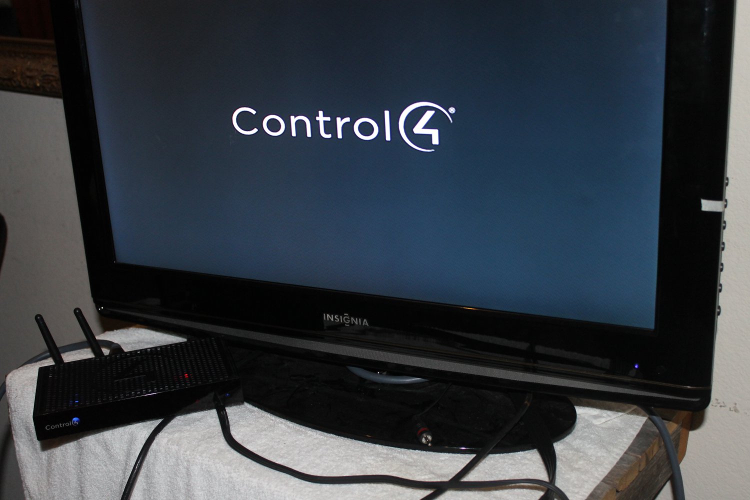 Control4 C4-EA1 Automation Controller 3-zone C4 tested W HDMI 01/18