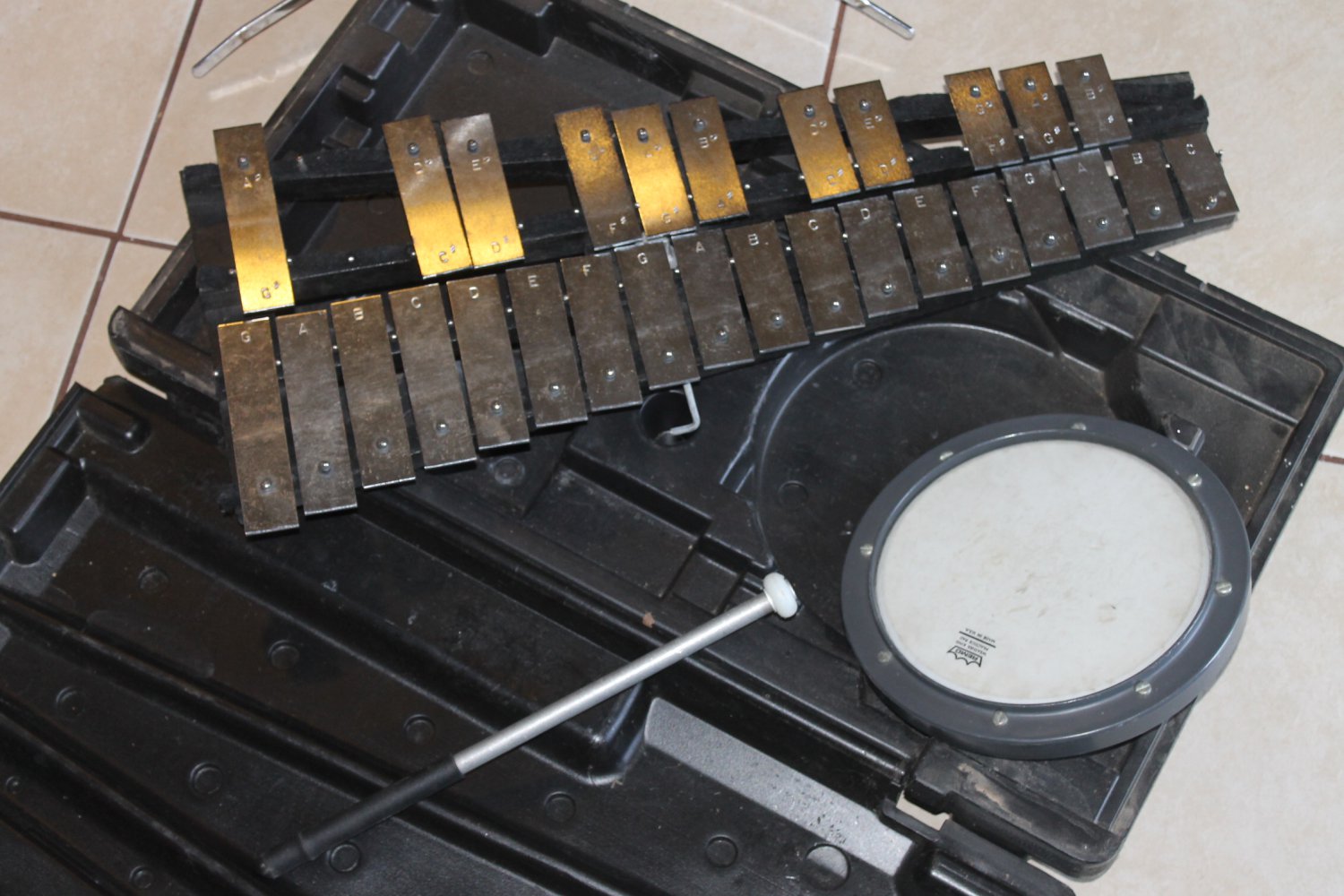 Musser 30 Key Xylophone Orchestra Bells With Case Stand Missing one key ...