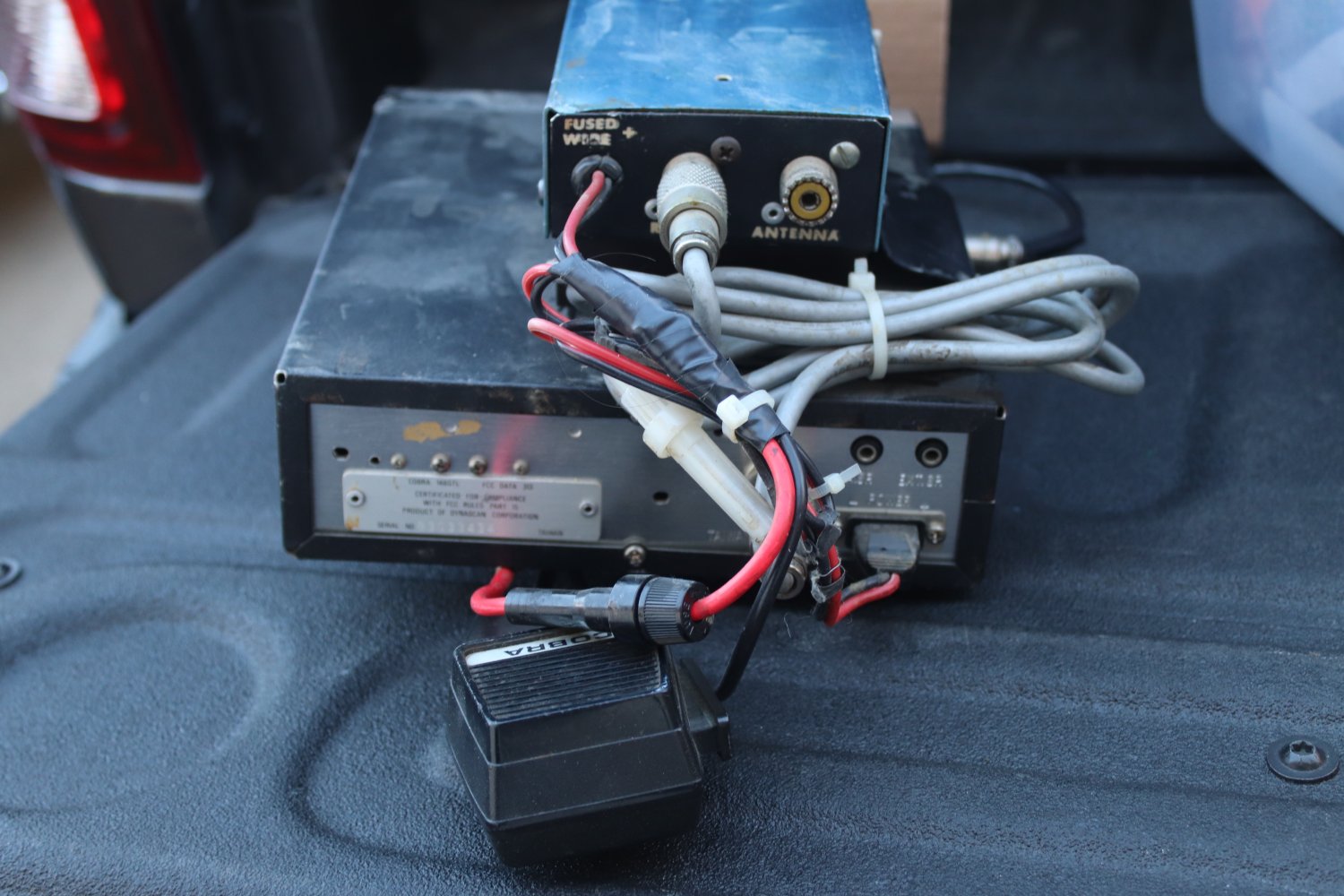 Cobra 148 GTL 40 Channel AM/SSB Mobile CB Radio with bruiser II Amp AS IS