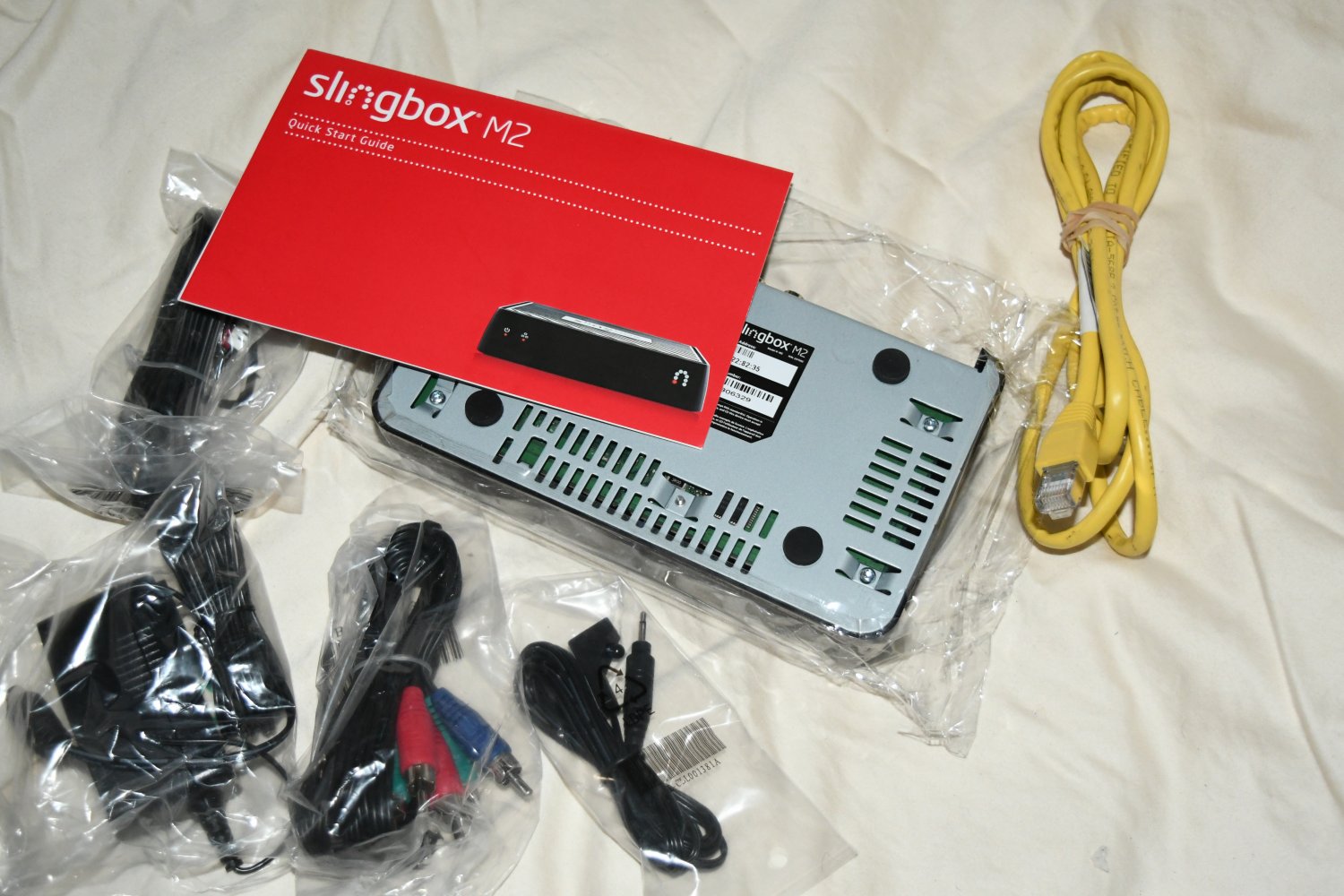 Slingbox M2 SB375-100 media streamer store case display New 2B